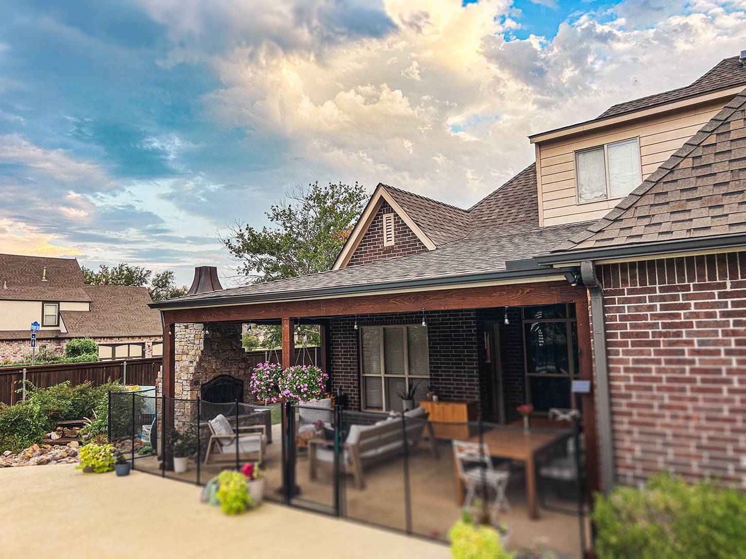 Projects - GORILLA BROTHERS